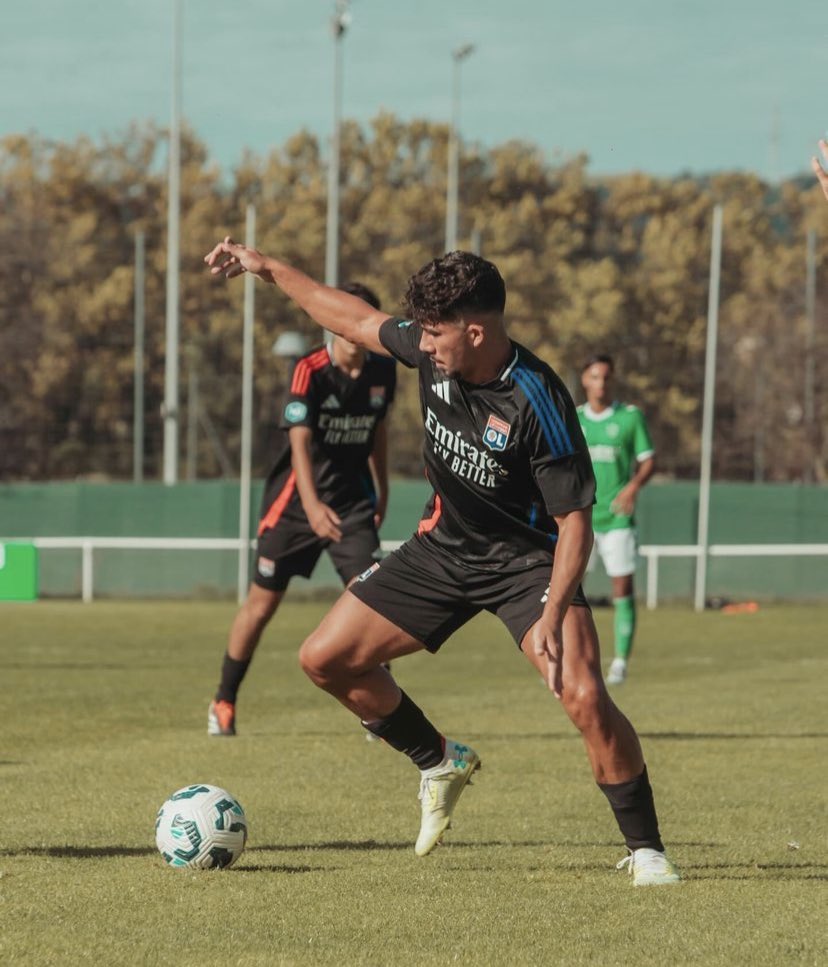 Alejandro Gomes marca un triplete y llega a nueve goles con el ...
